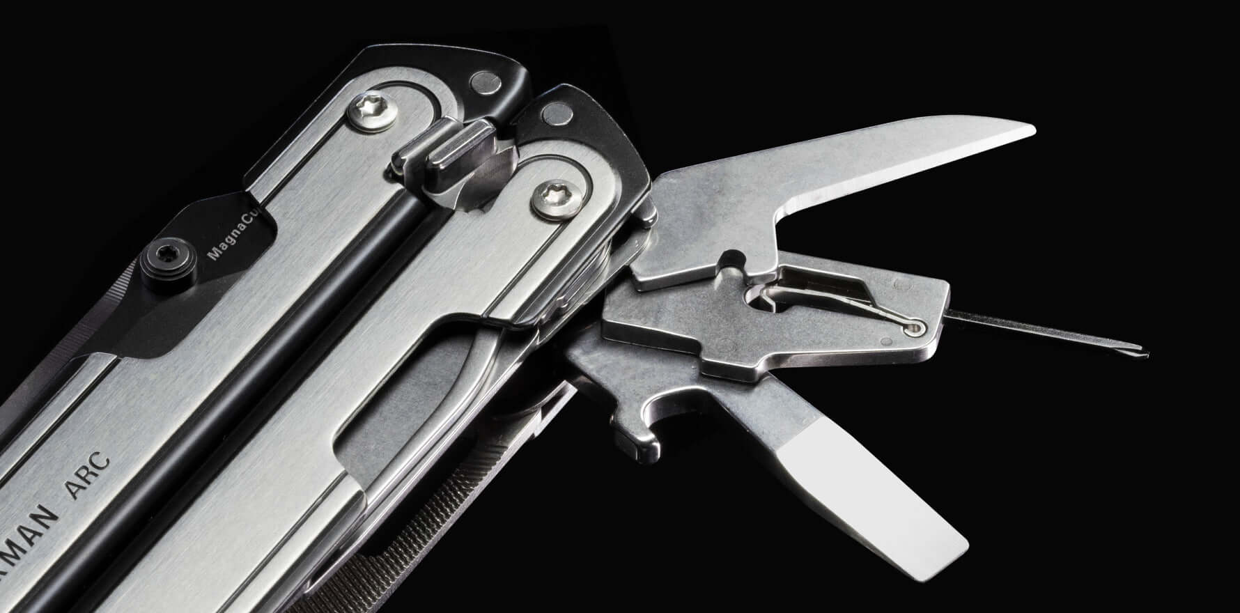 Leatherman ARC Multi-tool | Official Site